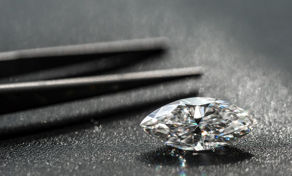 Diamond Selection Made Simple: How to Choose the Right Stone – Azzallure